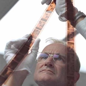 One Hour Photo - Rotten Tomatoes