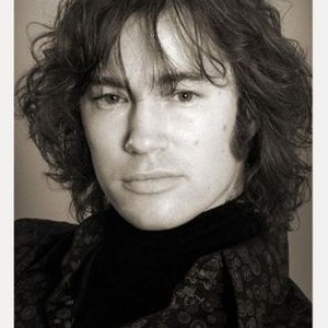 Tom Wisdom Girlfriend