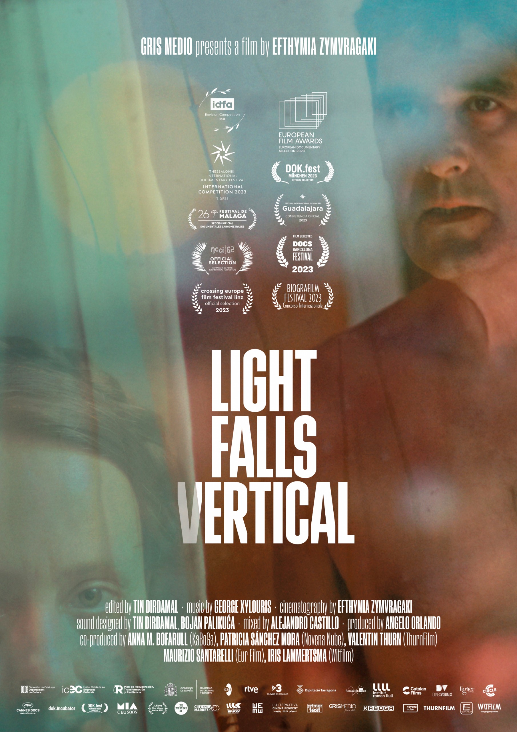 Light Falls Vertical Pictures | Rotten Tomatoes