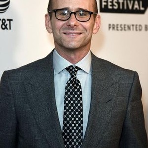 Max Mutchnick - Rotten Tomatoes