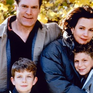 The Familiar Stranger - Rotten Tomatoes