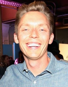 Joshua Fields Millburn | Rotten Tomatoes