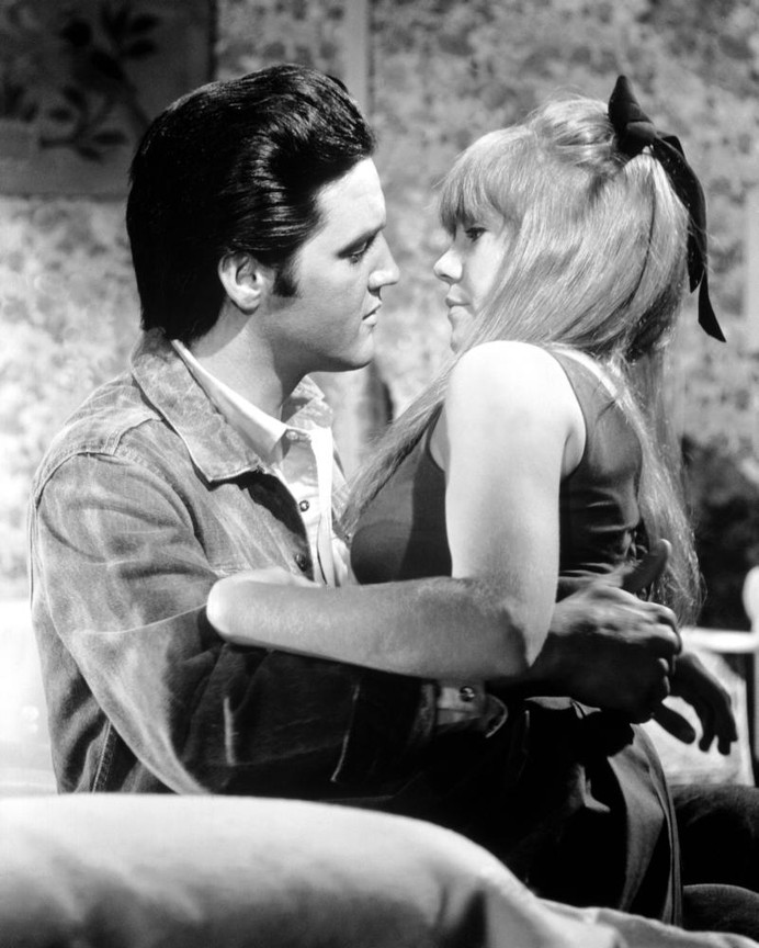 Quentin Dean Quentin Dean FDb.cz