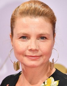 Annette Frier | Rotten Tomatoes