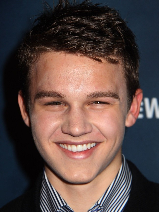 Gavin Macintosh Photoshoot