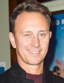 Ian Waite | Rotten Tomatoes