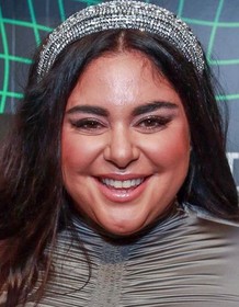 Roxy Earle - Rotten Tomatoes