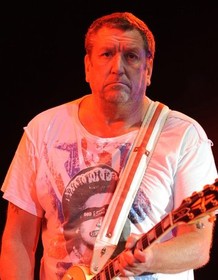 Steve Jones | Rotten Tomatoes