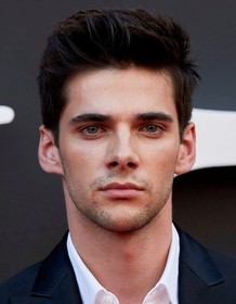 Álvaro Rico | Rotten Tomatoes