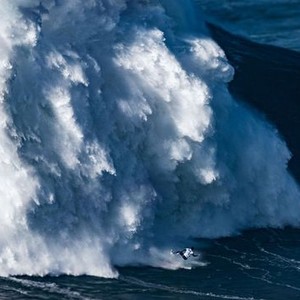 100-Foot Wave - Rotten Tomatoes