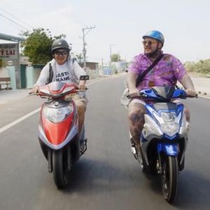 Dead Set on Life: Season 2, Episode 1 - Rotten Tomatoes