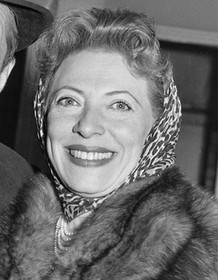 Henny Backus | Rotten Tomatoes