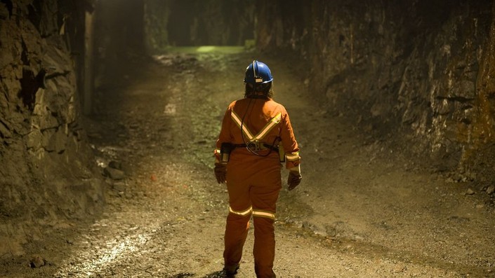 Yakka: Australia At Work | Rotten Tomatoes