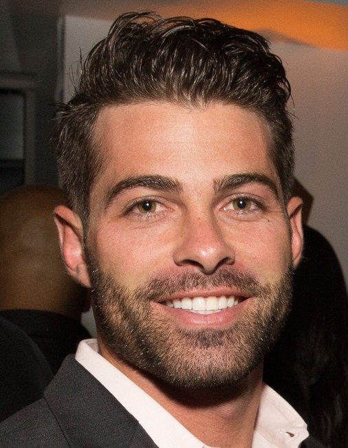 Alex Woytkiw - Rotten Tomatoes