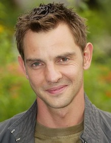 Steven Merting | Rotten Tomatoes