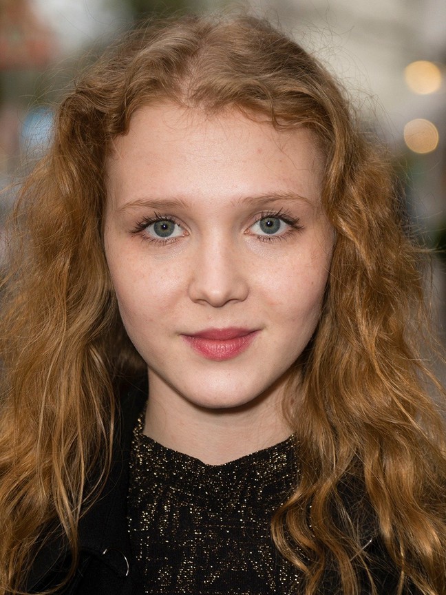 Isolda Dychauk Actress
