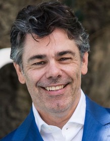 Jonathan Holmes - Rotten Tomatoes