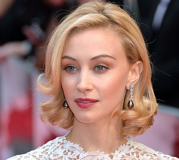 Sarah Gadon - Rotten Tomatoes