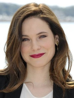 caroline dhavernas interview