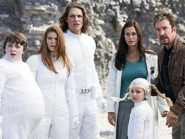 Kate Mara Zoom Superhero First Look At Kate Mara In Sci Fi Thriller