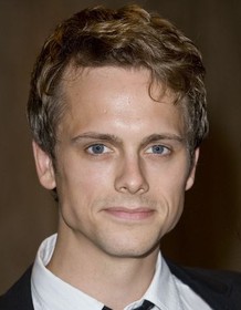 Robert Boulter | Rotten Tomatoes