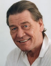 Ian Cullen - Rotten Tomatoes