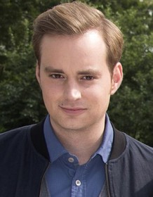 Jan Niklas Berg | Rotten Tomatoes