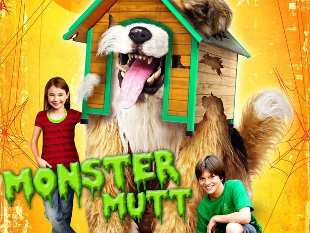 Monster Mutt Film Monster Jam And Tech Deck Unveil New Wreck Deck