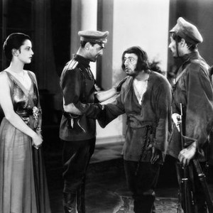 Rotten Tomatoes: Movies | TV Shows | Movie Trailers | Reviews - Rotten ...