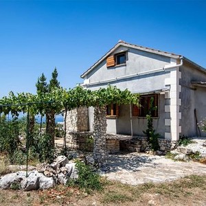 Mediterranean Life: Season 1, Episode 2 - Rotten Tomatoes