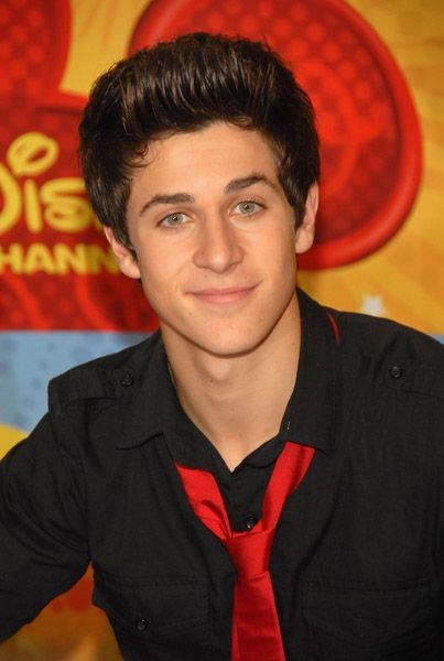 David Henrie - Rotten Tomatoes