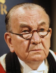 Raymond Huntley | Rotten Tomatoes