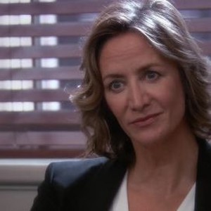 Damages - Season 5 Episode 2 - Rotten Tomatoes