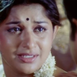 A Aa E Ee - Rotten Tomatoes