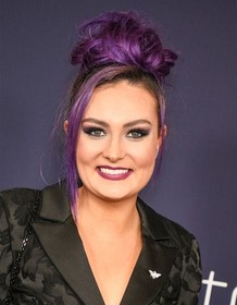 Molly Burke - Rotten Tomatoes