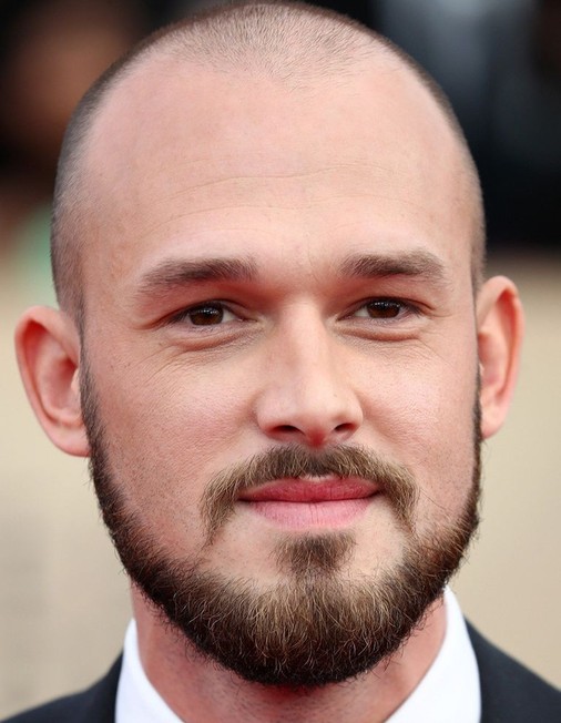 Evan Hall - Rotten Tomatoes