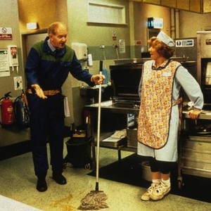 dinnerladies: Season 1, Episode 2 - Rotten Tomatoes