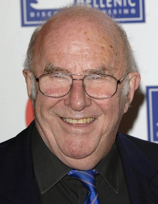 Clive James - Rotten Tomatoes