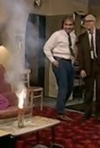 Bottom: Season 3, Episode 2 | Rotten Tomatoes