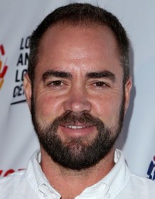 Ian Harvie | Rotten Tomatoes