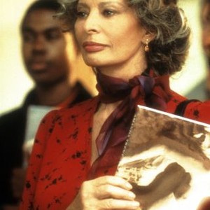 Between Strangers - Rotten Tomatoes