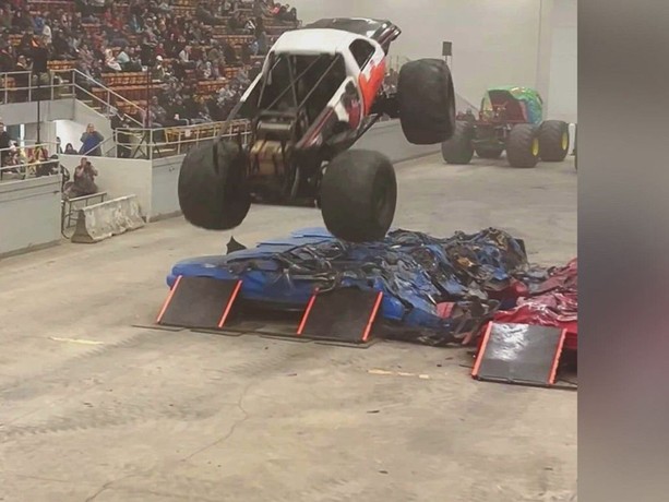 Customer Wars: Season 4, Episode 6 | Rotten Tomatoes