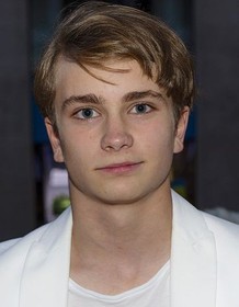 Anton Forsdik - Rotten Tomatoes