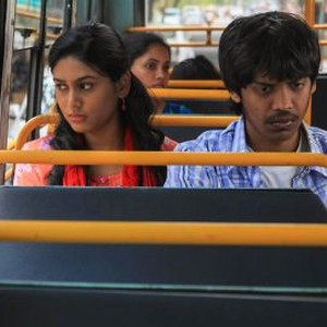 Aadhalal Kadhal Seiveer - Rotten Tomatoes