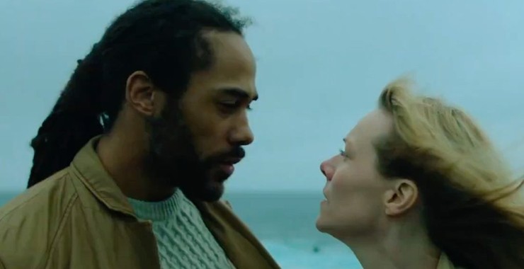 Between Waves - Rotten Tomatoes