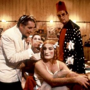 Denis Quilley - Rotten Tomatoes