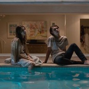 Everything in Between - Rotten Tomatoes