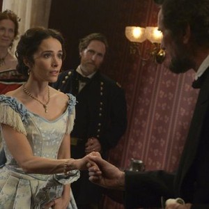 Timeless: Season 1, Episode 2 - Rotten Tomatoes