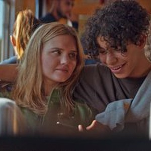 JJ+E - Rotten Tomatoes