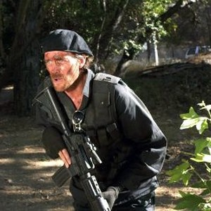 AVH: Alien vs. Hunter - Rotten Tomatoes